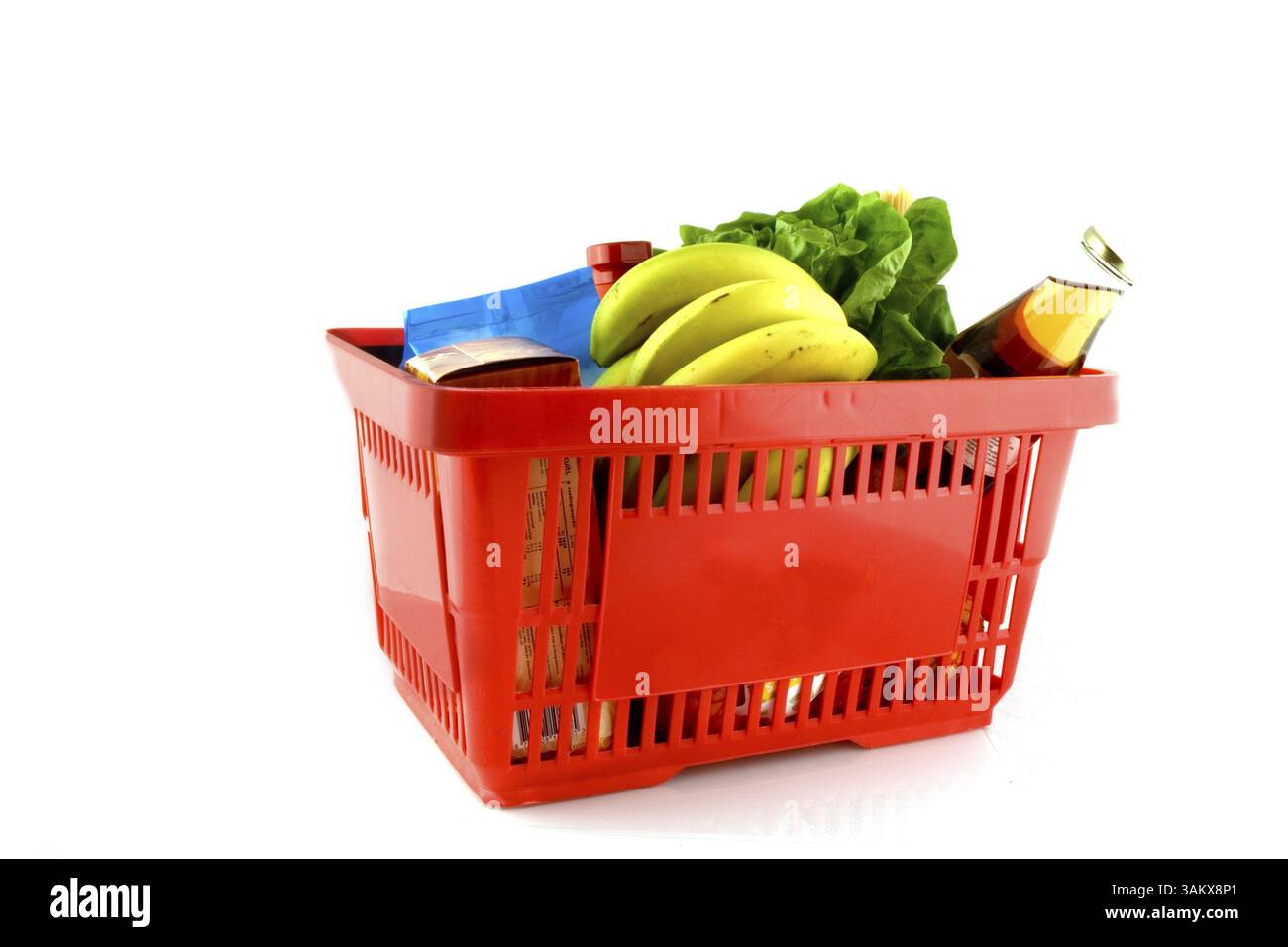Shopping basket full dairy hi-res stock photography and images - Alamy