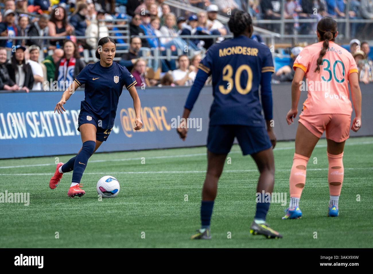 Seattle Reign FC defender Jordyn Bugg (23) look for a pass during the ...