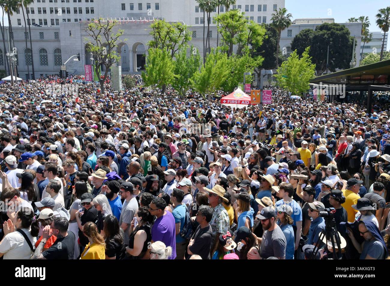Los Angeles, United States. 12th Apr, 2025. A partial crowd of the ...