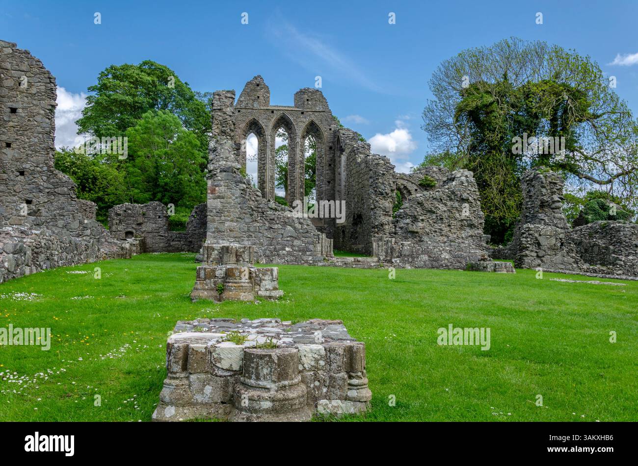 Inch abbey hi-res stock photography and images - Alamy