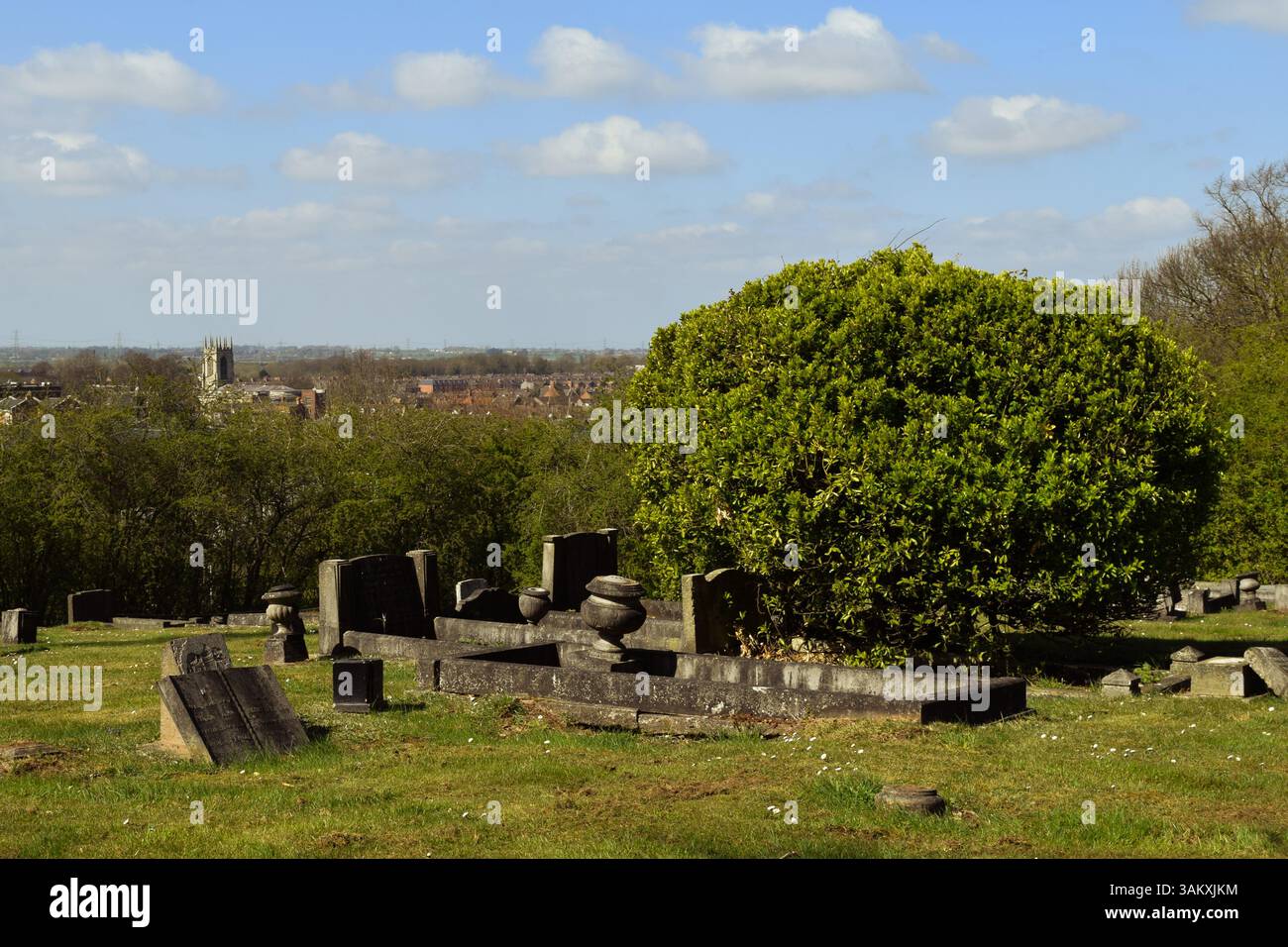 Gainsborough cemetery hi-res stock photography and images - Alamy