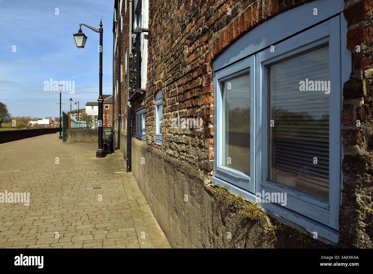 Riverside Walk, Gainsborough, Lincolnshire UK Stock Photo - Alamy