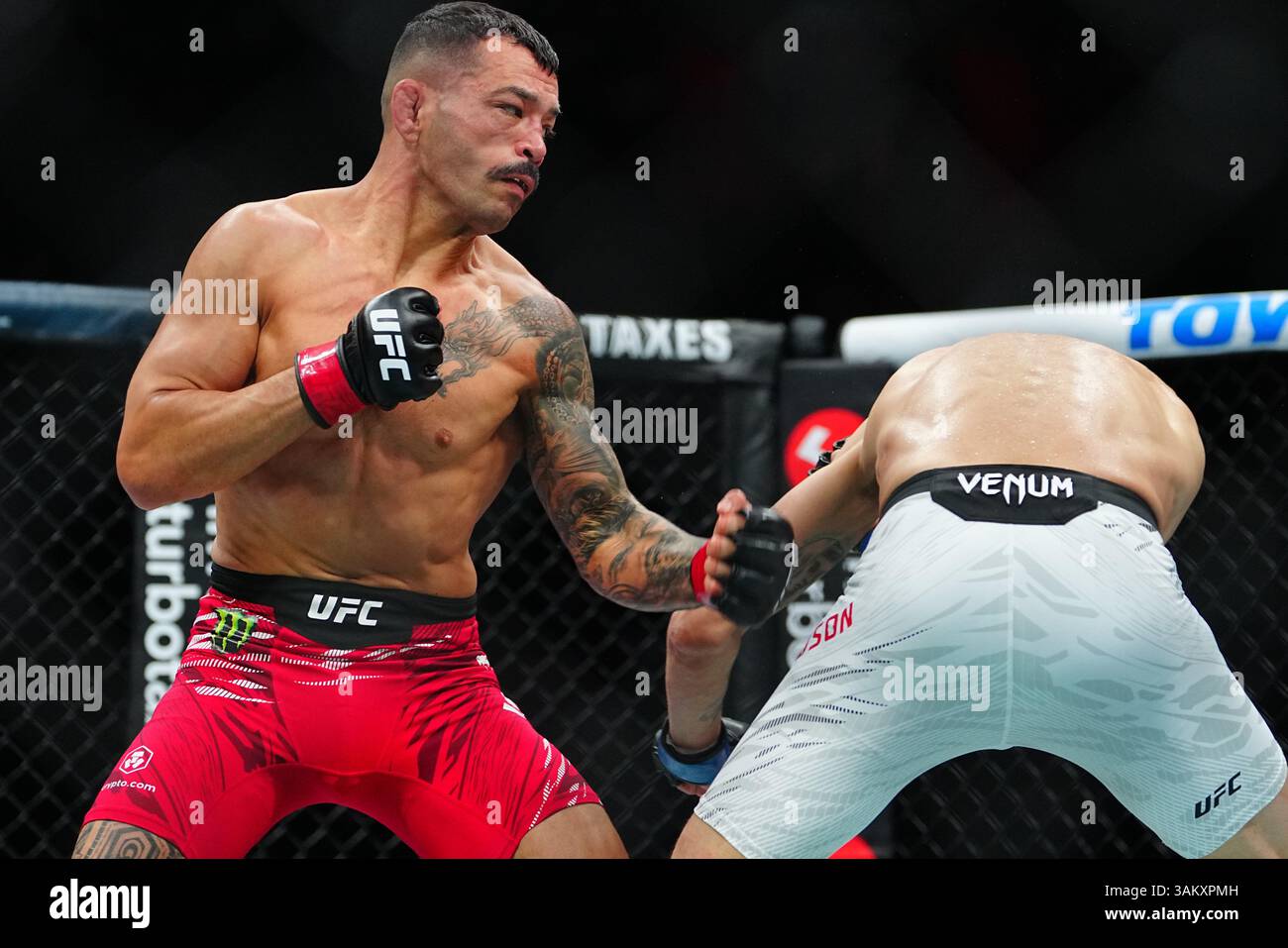 Miami, Fl, Miami, Fl, USA. 12th Apr, 2025. Dan Ige and Sean Woodson ...