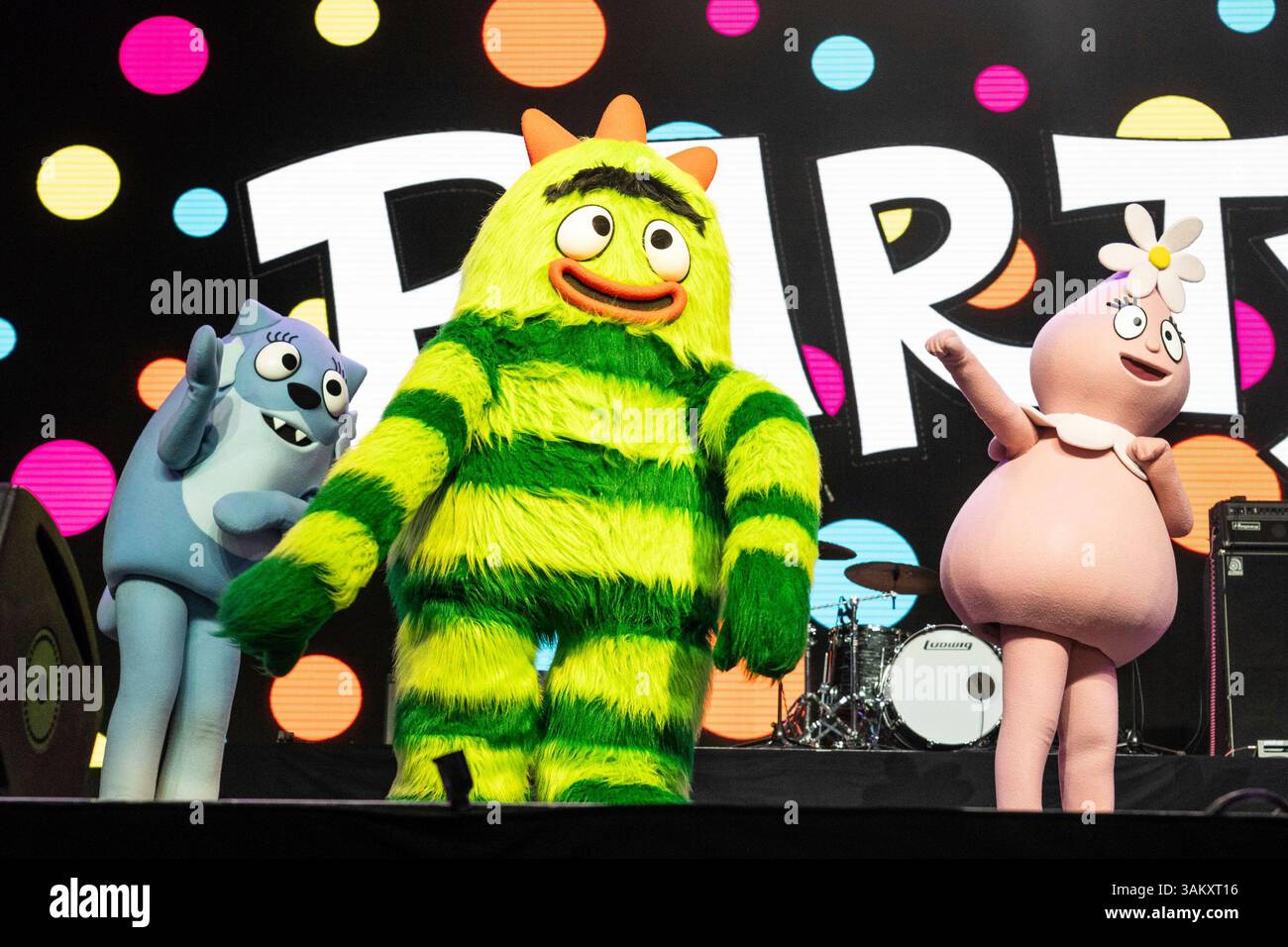 Brobee of Yo Gabba Gabba! performs during the first weekend of the ...