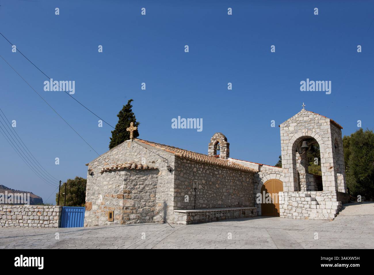 Typical little white Greek church in Ithylo Stock Photo - Alamy