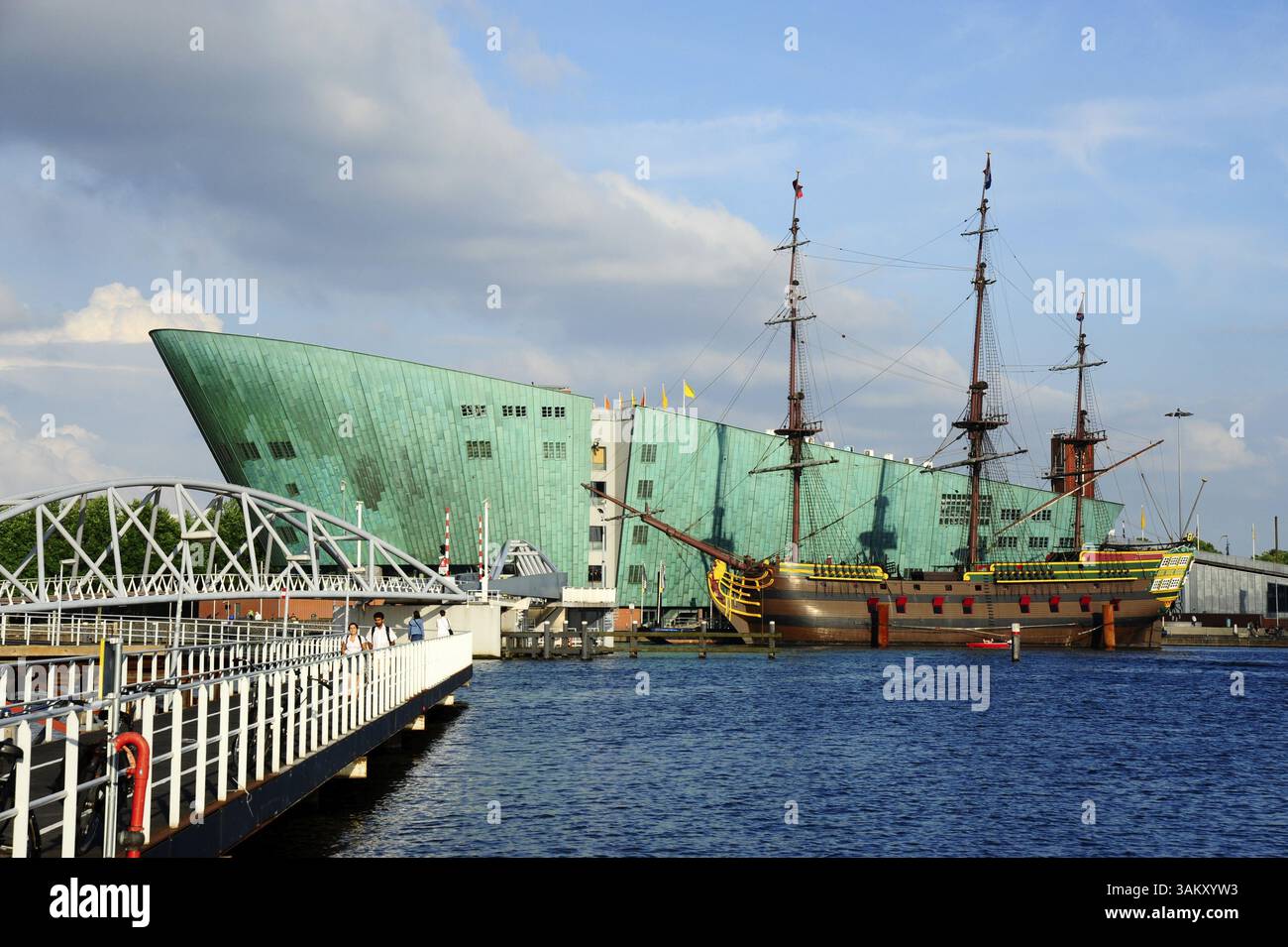 NEMO Technology Centre, sailing ship replica of the Maritime Museum ...