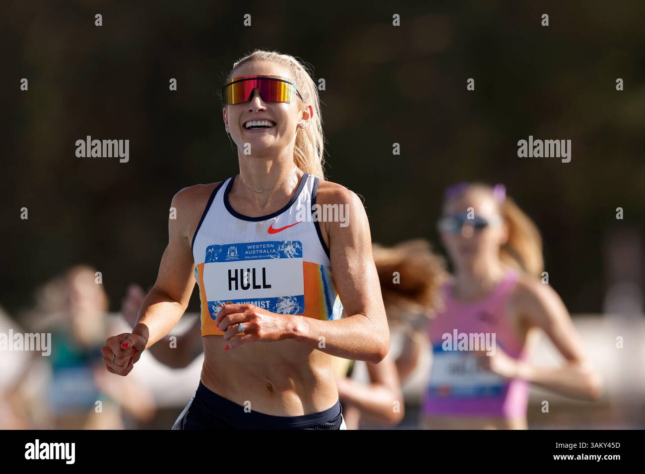 Perth, Australia. 13th Apr, 2025. Jessica Hull of New South Wales ...