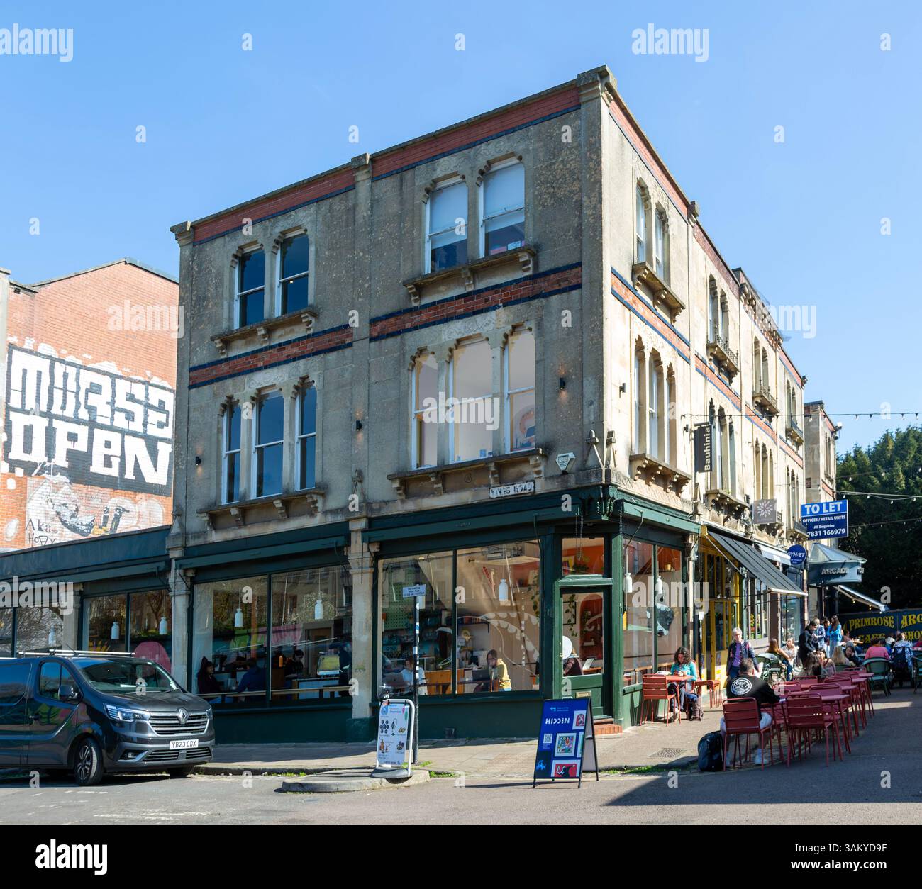 Street cafes historic buildings Kings Road and Boyces Avenue, Clifton ...