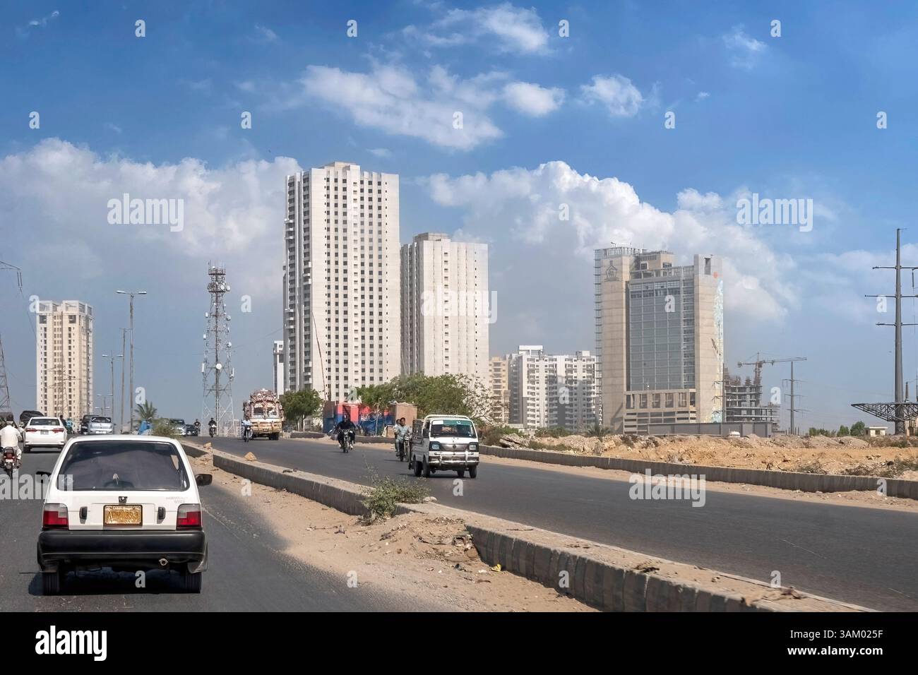 Karachi Skyline Korangi Road Karachi Stock Photo - Alamy
