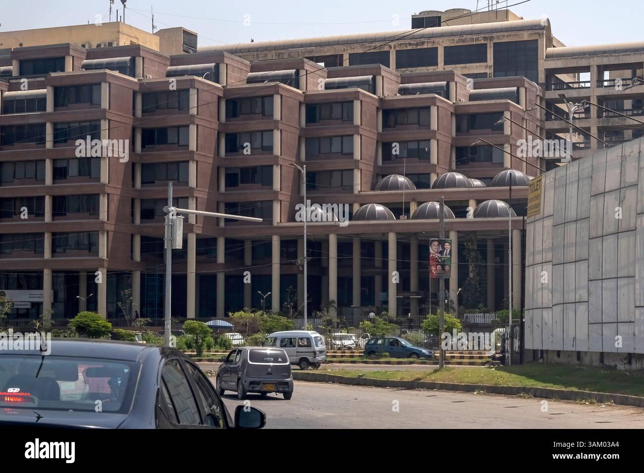 Finance and Trade Centre FTC Plaza, Main Shahra-e-Faisal, Karachi Stock ...