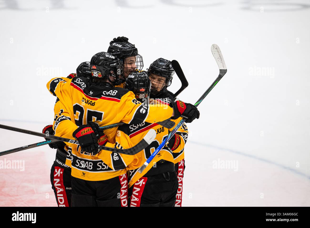 250413 Luleås Linus Funck jublar efter 0-2 under final tre i J18 SM ...