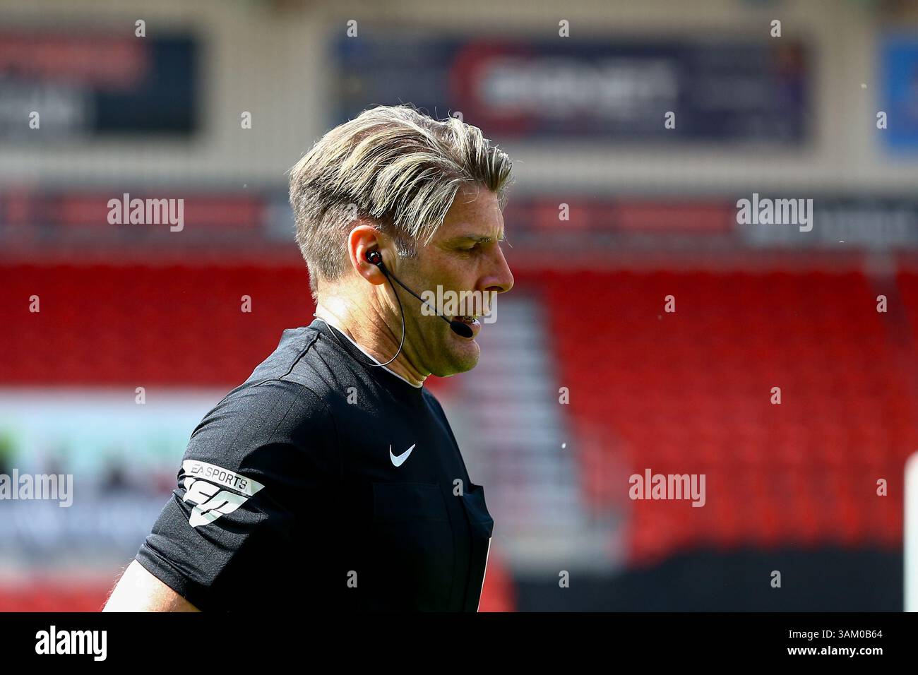 Eco - Power Stadium, Doncaster, England - 12th April 2025 Referee Neil ...
