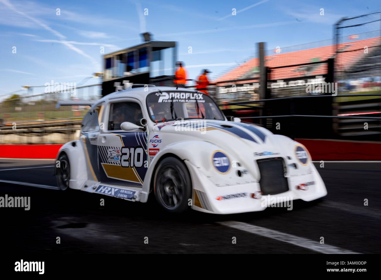 Fun Cup Endurance Race At Brands Hatch 12 April 2025 Stock Photo - Alamy
