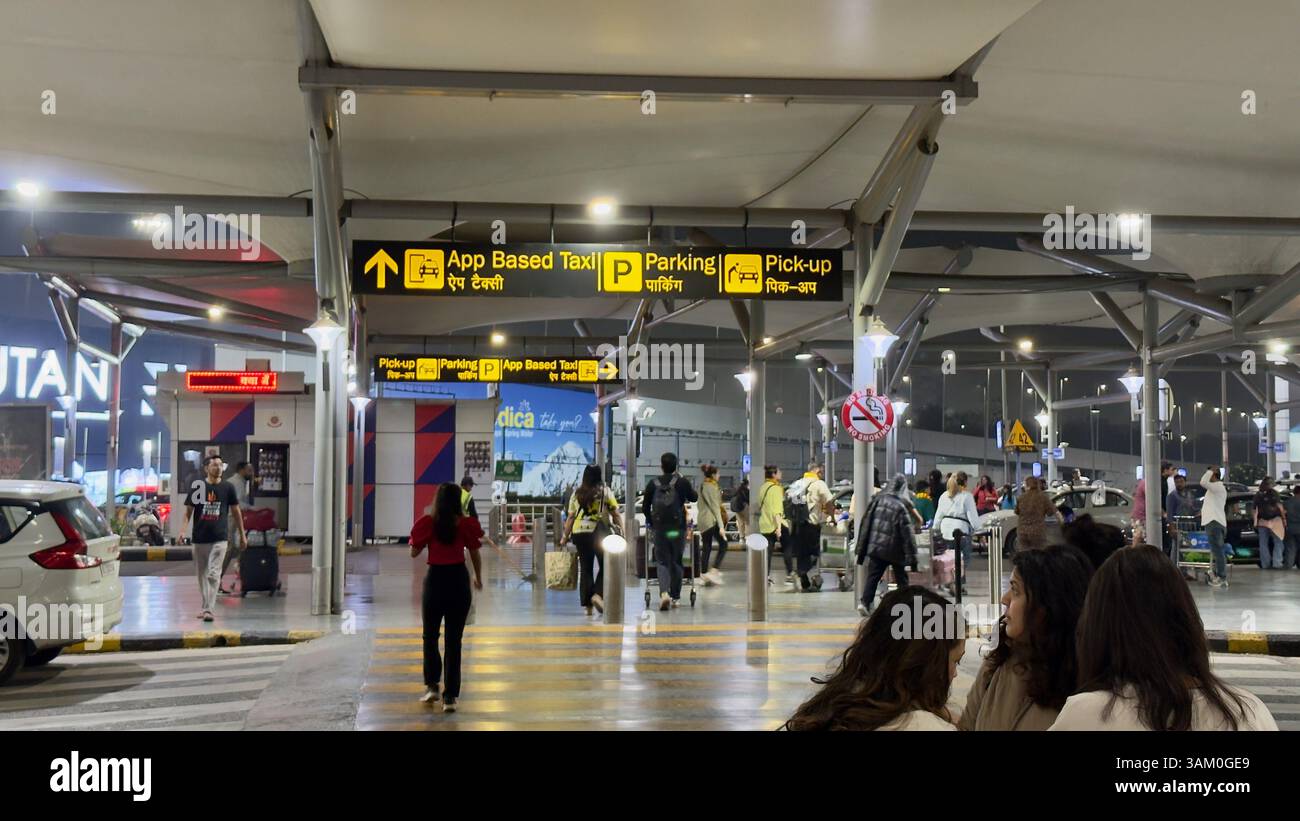 New Delhi, India: April 9, 2025: Crowded airport at the arrival Bernal ...