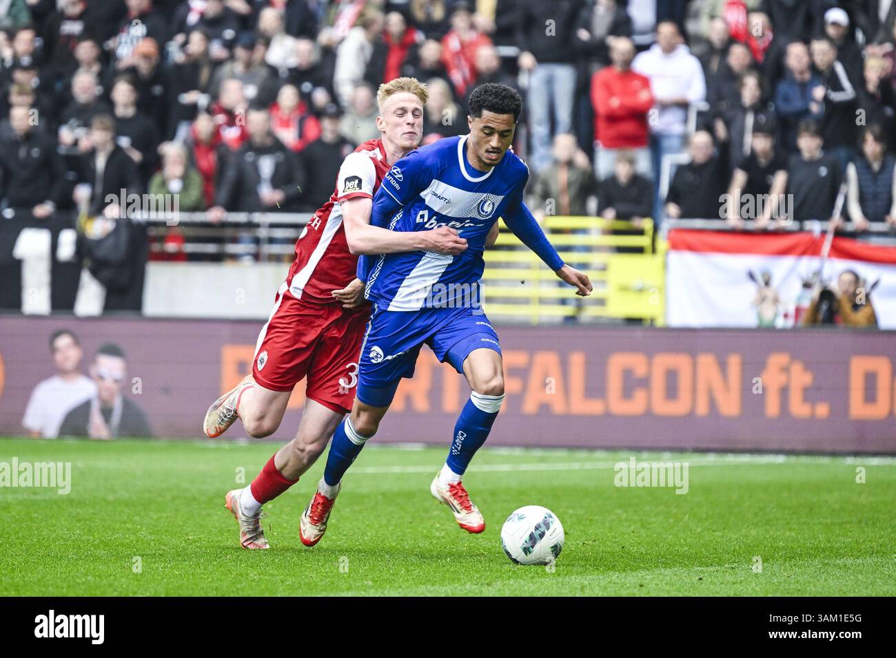 Antwerpen, Belgium. 13th Apr, 2025. Antwerp's Zeno Van Den Bosch and ...