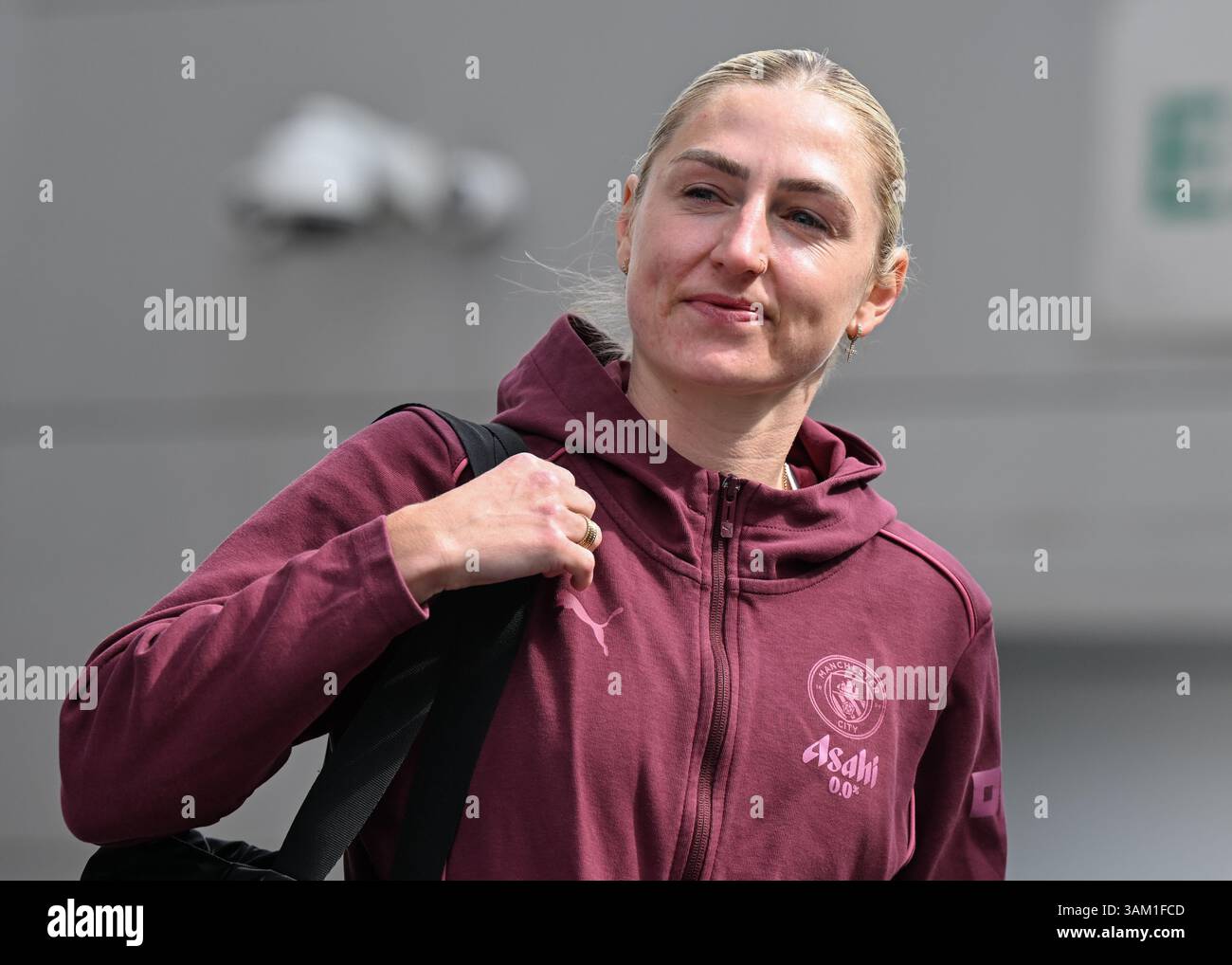 Manchester, UK. 13th Apr, 2025. Laura Coombs of Manchester City arrives ...
