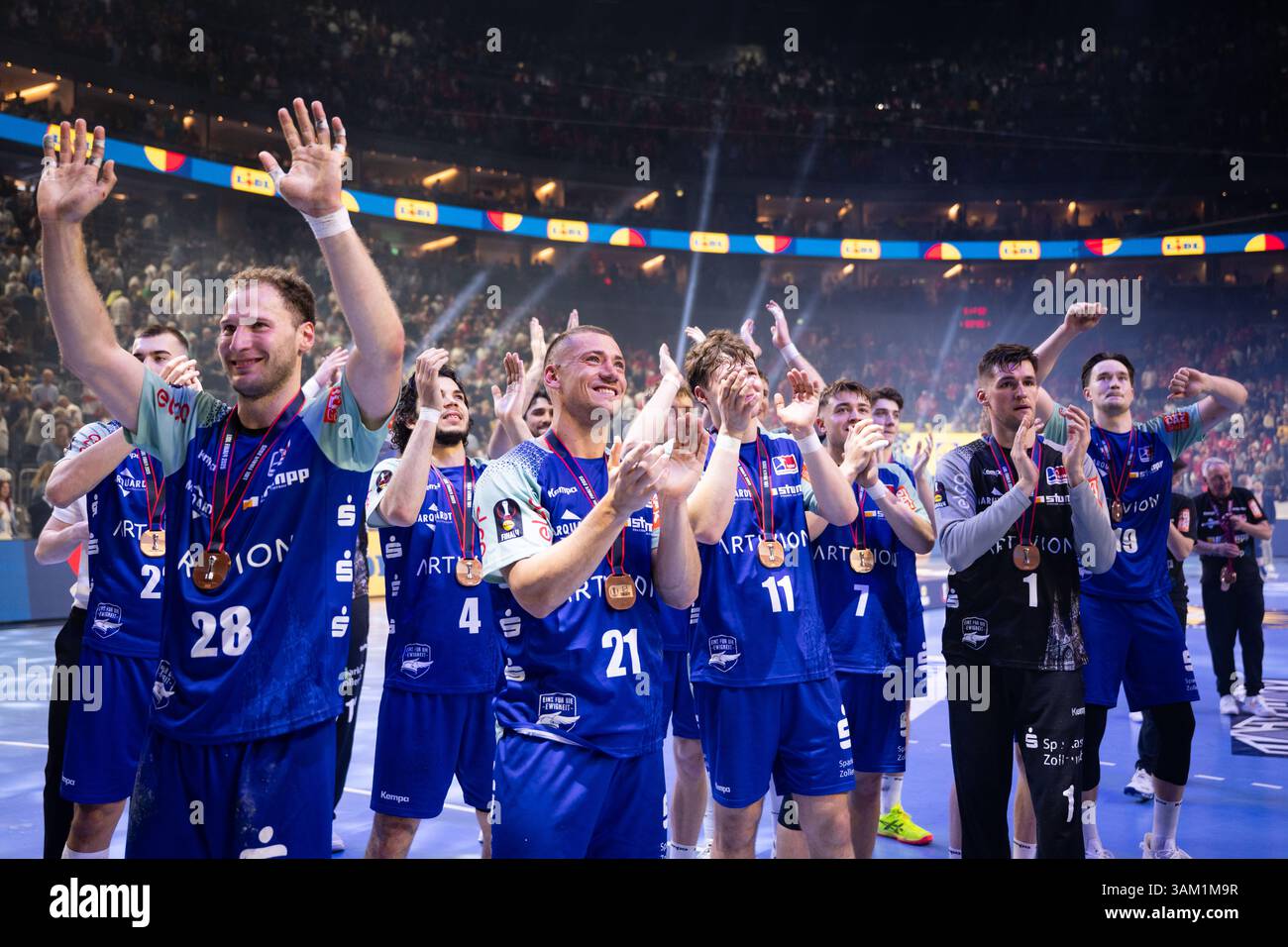 13 April 2025, North Rhine-Westphalia, Cologne: Handball: DHB Cup, Rhein-Neckar Löwen - HBW ...