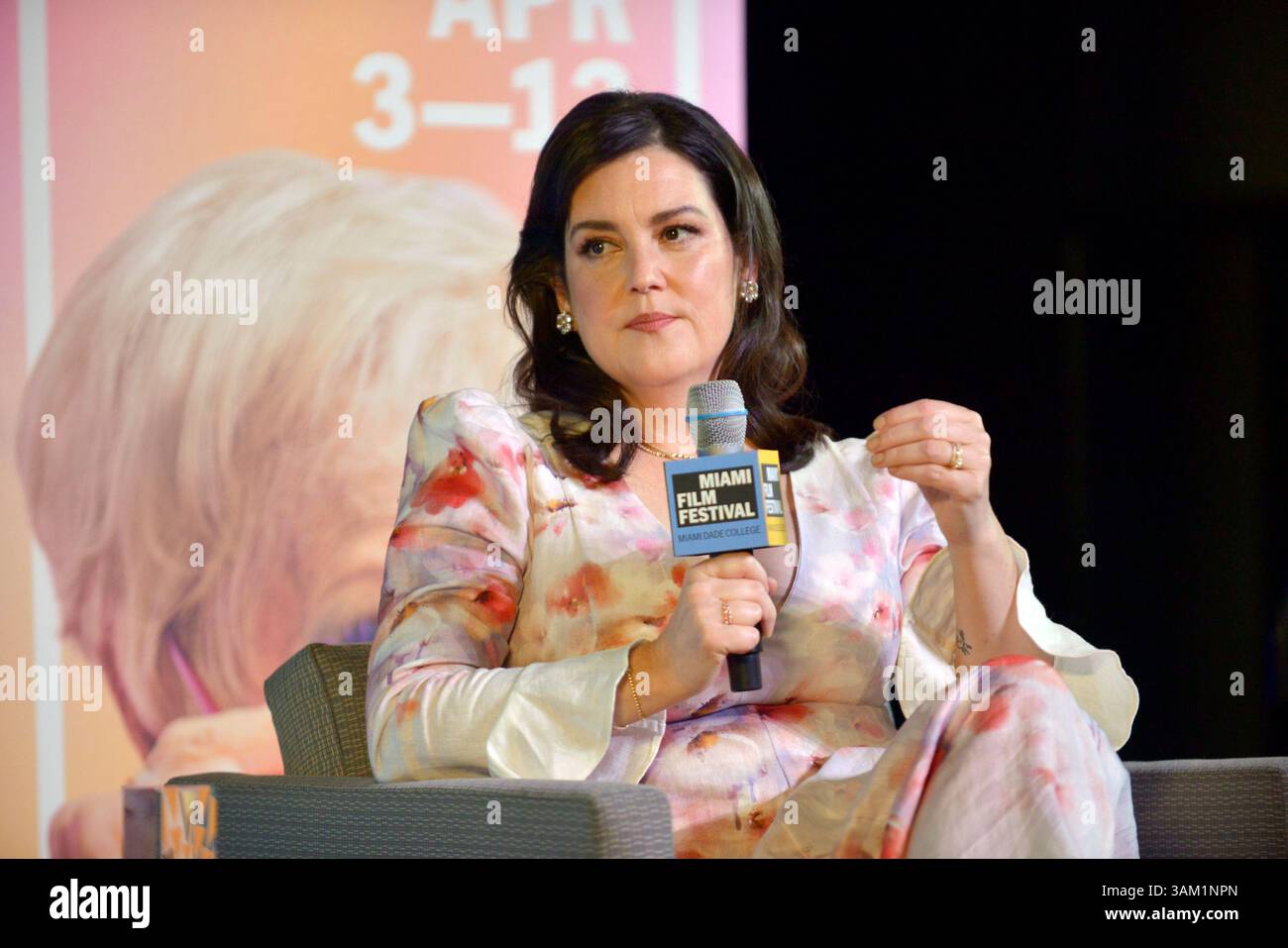 MIAMI, FLORIDA - APRIL 12: Actress Melanie Lynskey in conversation with ...