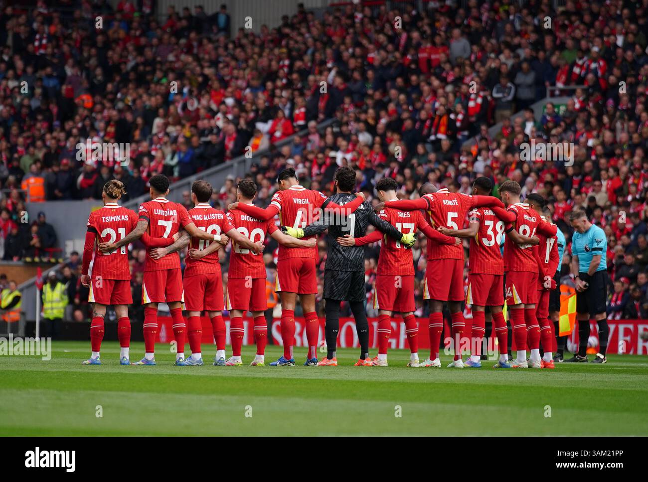 West ham liverpool 2025 13 april hi-res stock photography and images ...