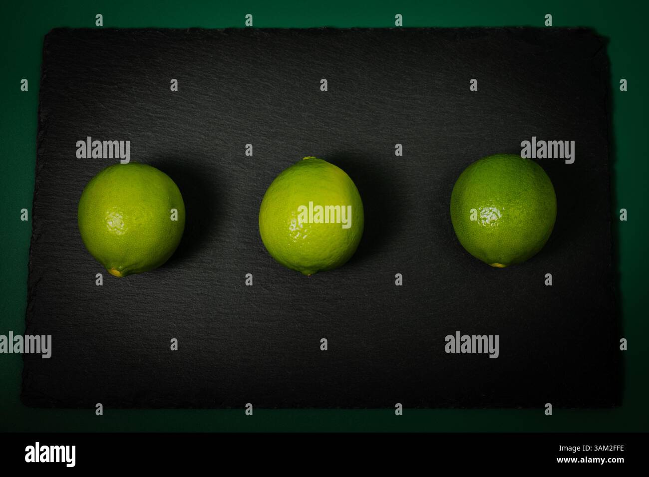 Whole fresh limes fruit hi-res stock photography and images - Alamy