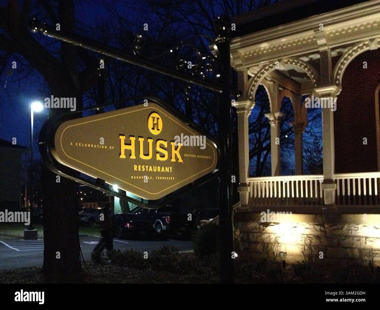 Husk nashville hi-res stock photography and images - Alamy