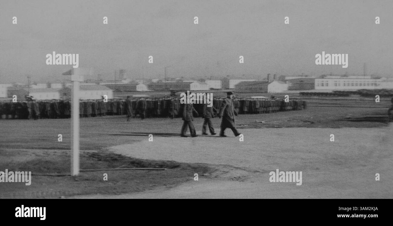 Jan. 1, 1940 - Marching Soldiers, WWII, HQ 2nd Battalion, 389th ...