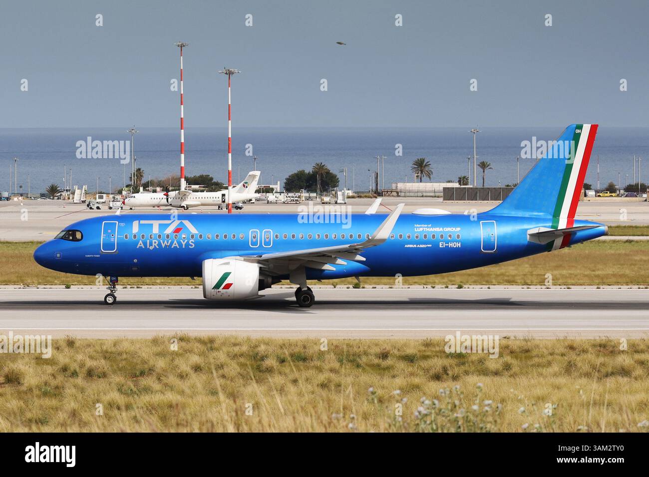 in the photo an Airbus A320-272N of the Italian company Ita Airways ...
