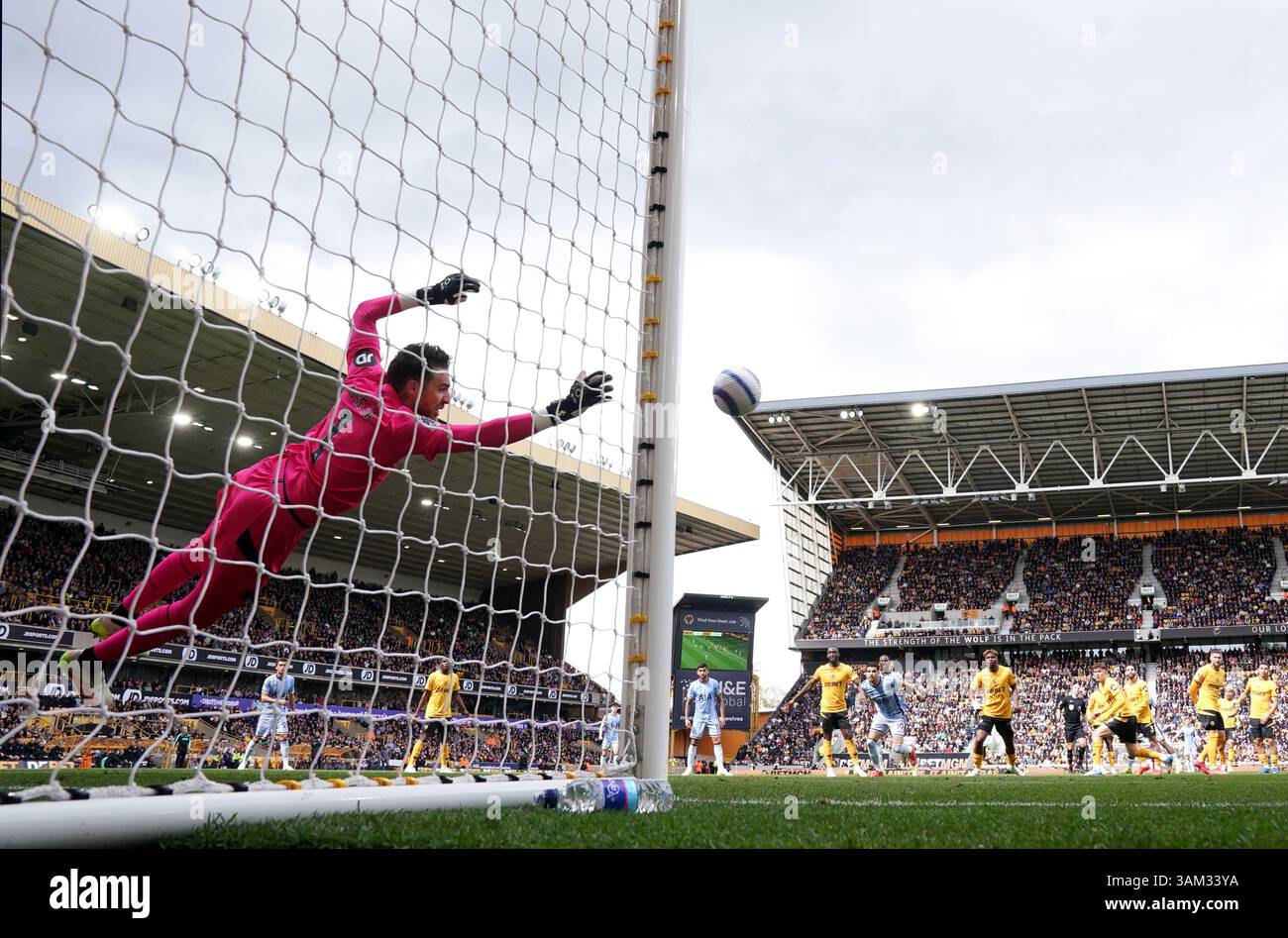 Wolverhampton Wanderers goalkeeper Pedro Jose Sa saves a shot from ...