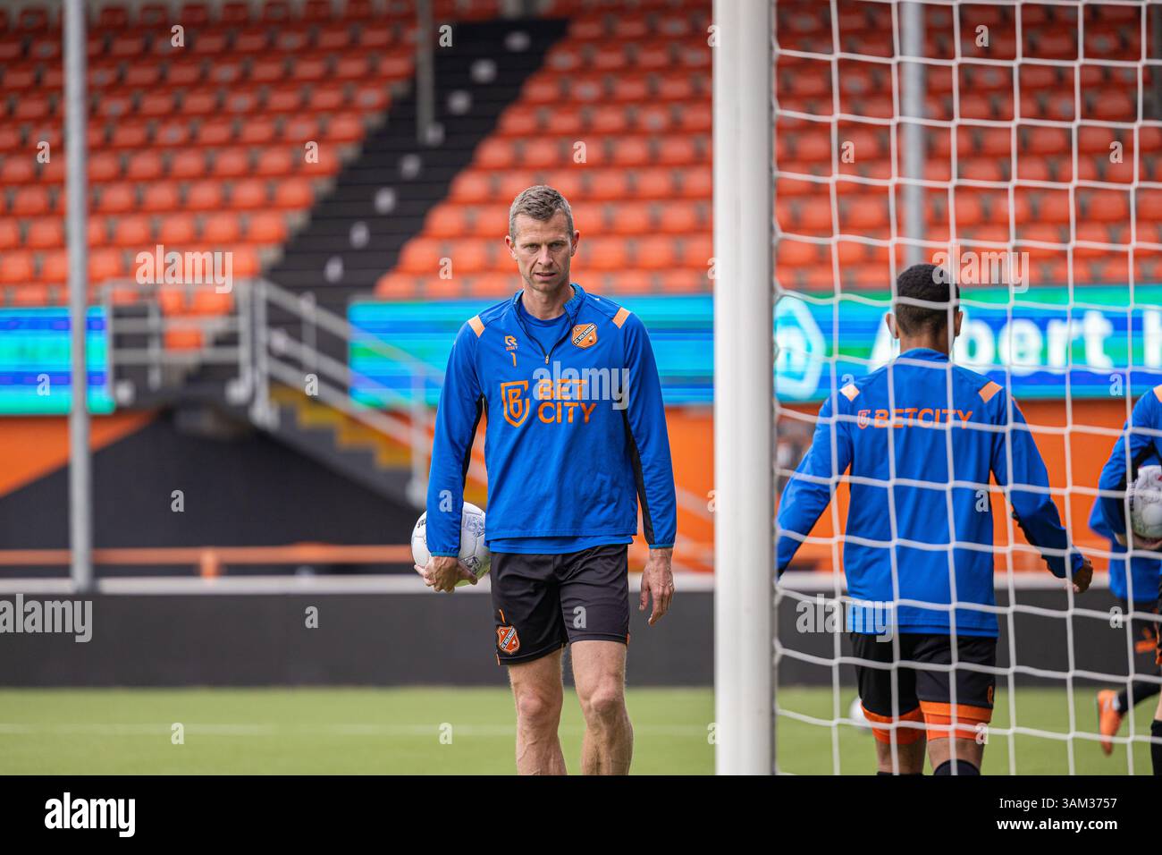 VOLENDAM - 13-04-2025 Kras Stadion, Volendam. Robert Mühren of FC Volendam during final training ...