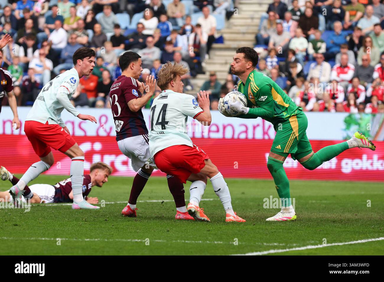 ZWOLLE, 13-04-2025, MAC3PARK stadium, season 2024/2025, Dutch ...