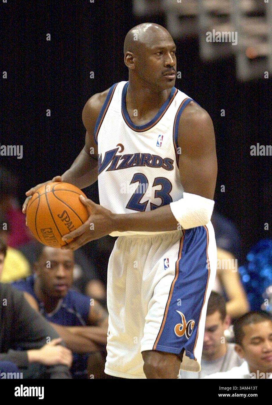 Michael jordan february 27 2003 hi-res stock photography and images - Alamy