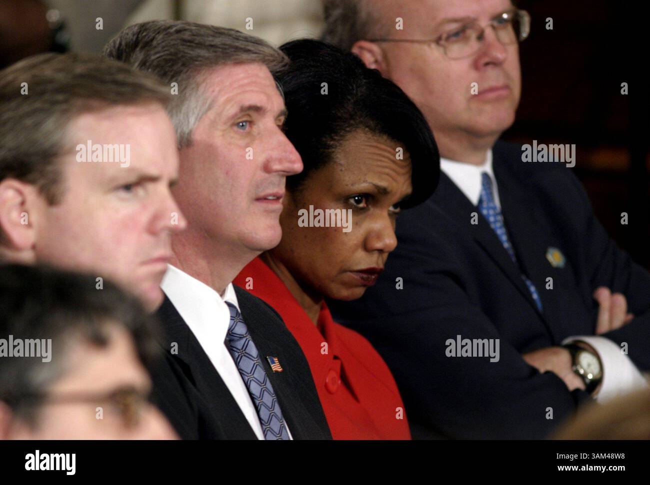 Chief dan george hi-res stock photography and images - Alamy