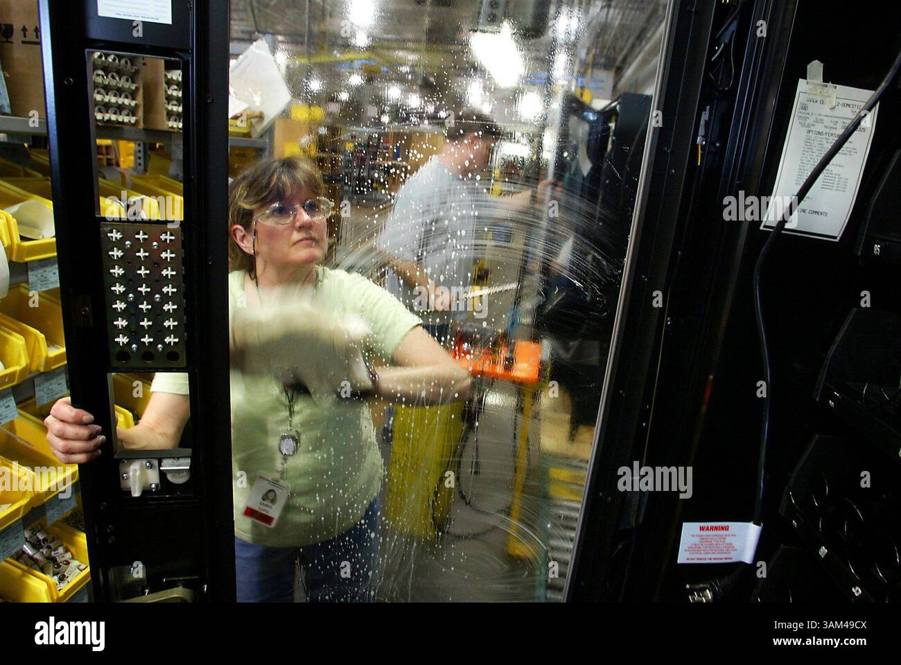 Lean manning hi-res stock photography and images - Alamy