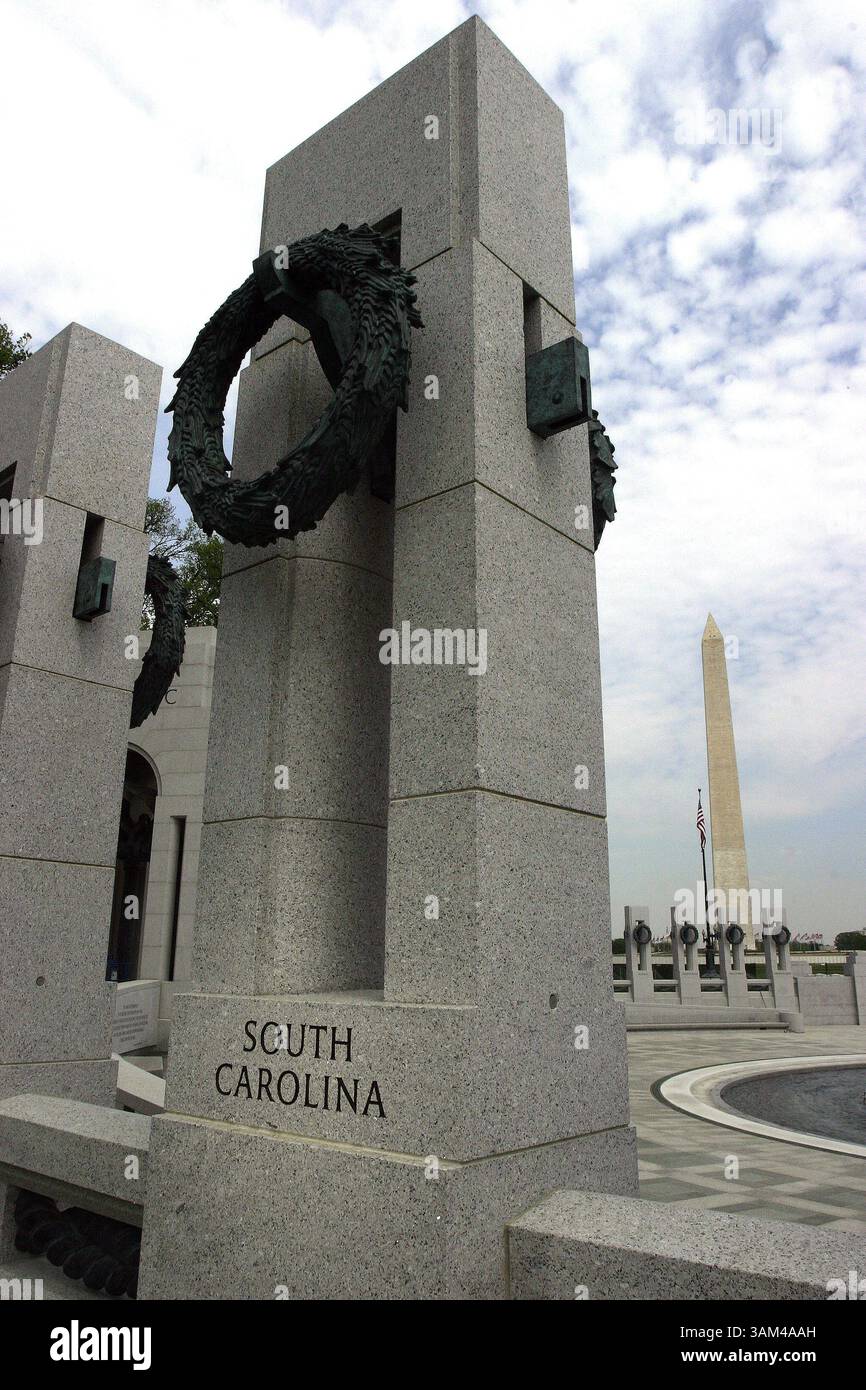 April 22, 2004 - U.S. - KRT US NEWS STORY SLUGGED: WORLDWARIIMEMORIAL ...