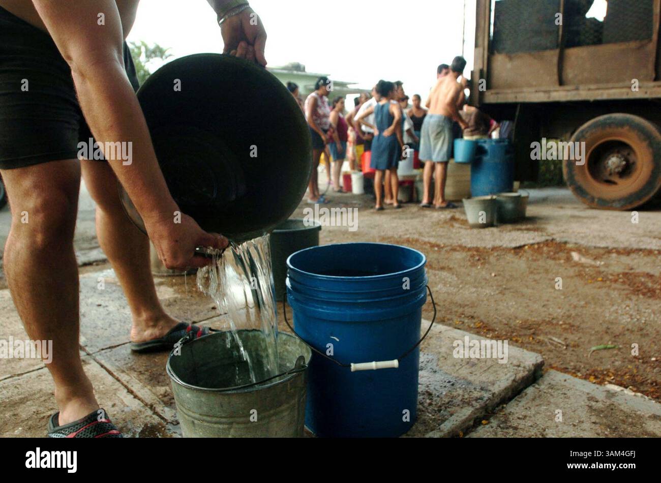 Line water tanks containers hi-res stock photography and images - Alamy