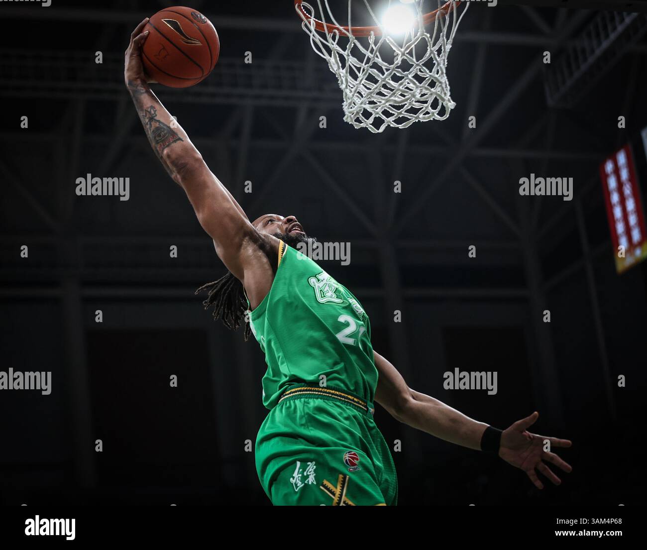 (250413) -- SHENYANG, April 13, 2025 (Xinhua) -- Dezmine Wells of ...
