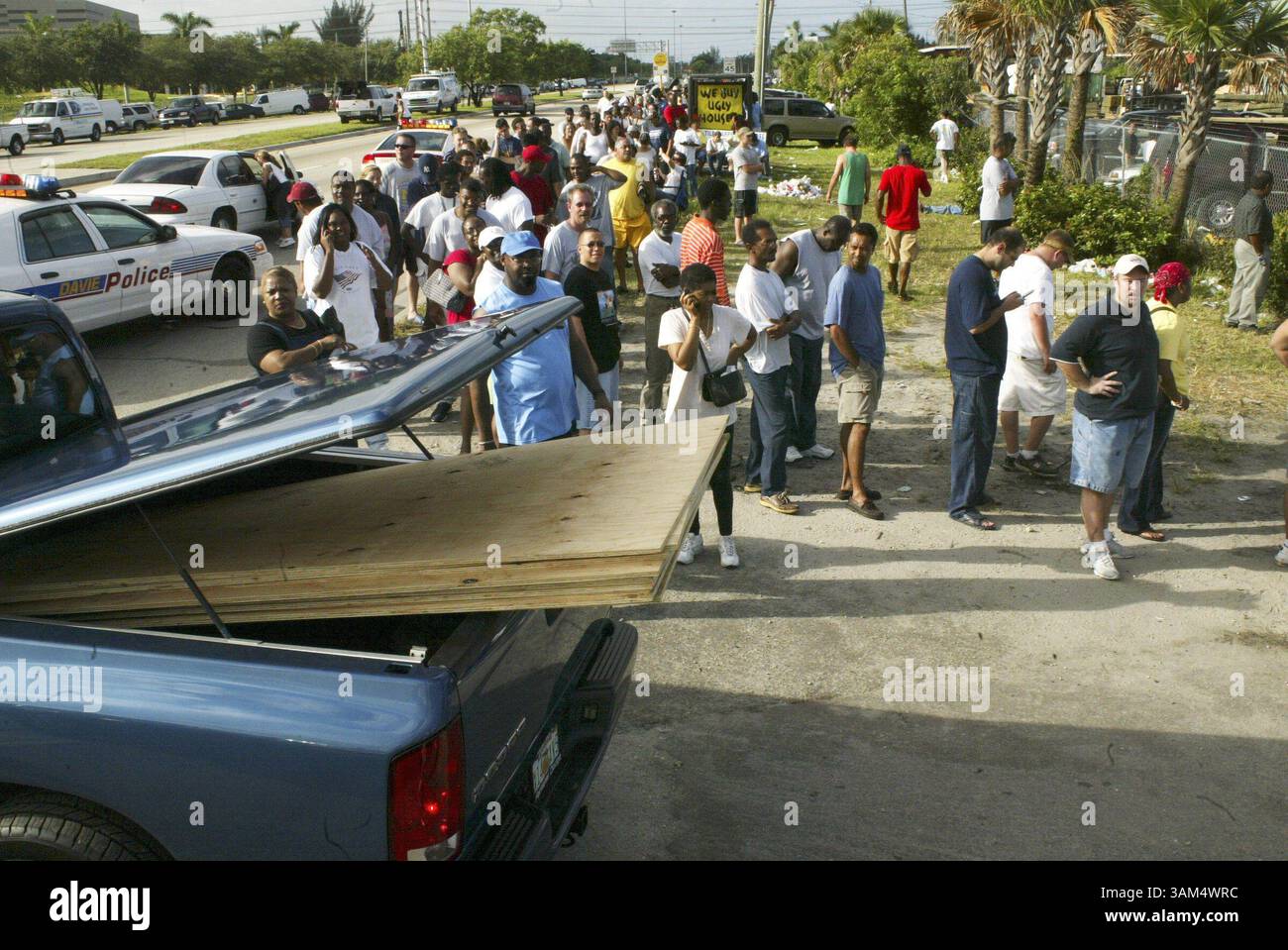 Sept. 3, 2004 - U.S. - NO MAGS, NO SALES UNTIL SEPTEMBER 18, 2004 ...