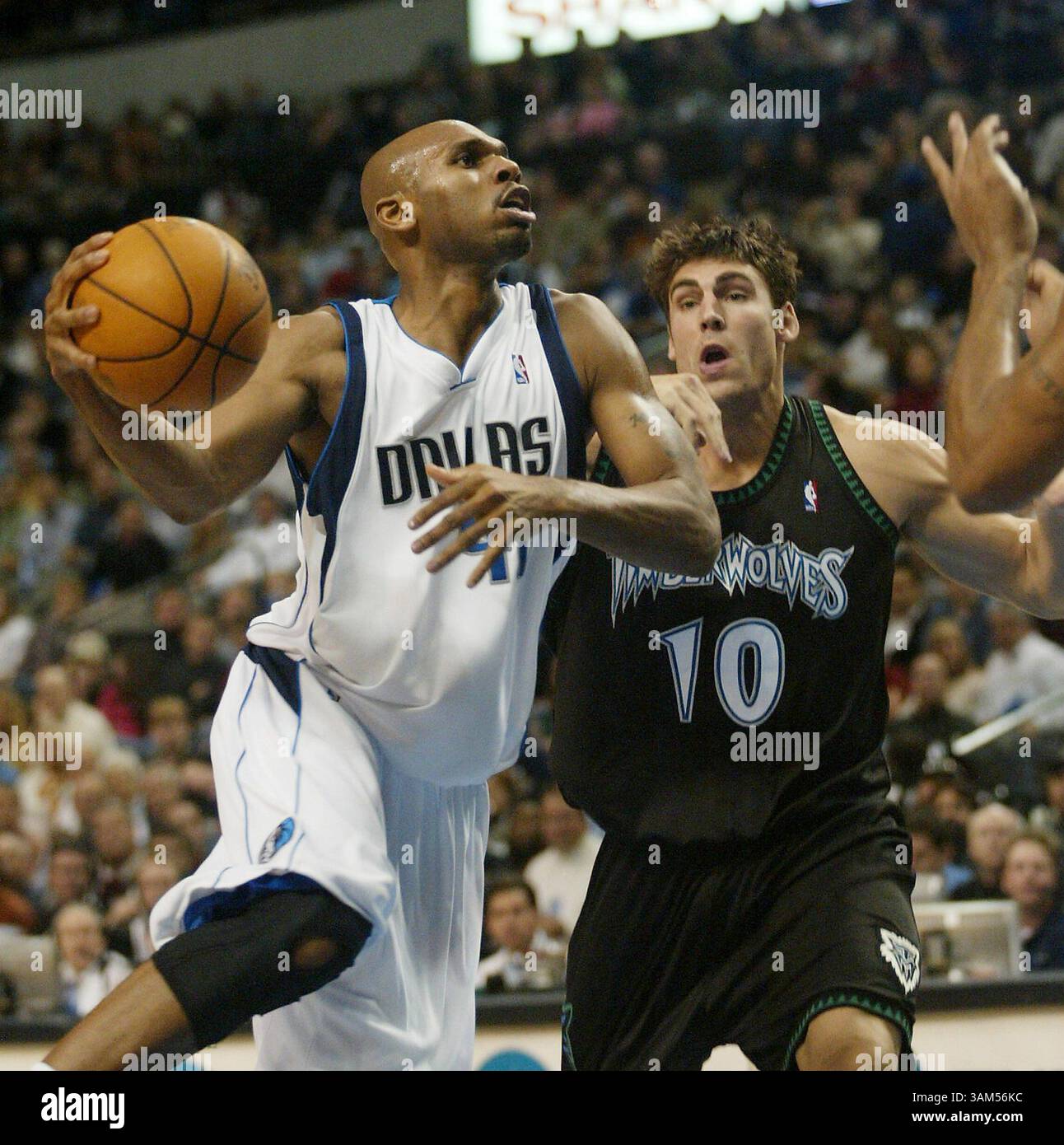 Minnesota timberwolves wally szczerbiak drives hi-res stock photography ...