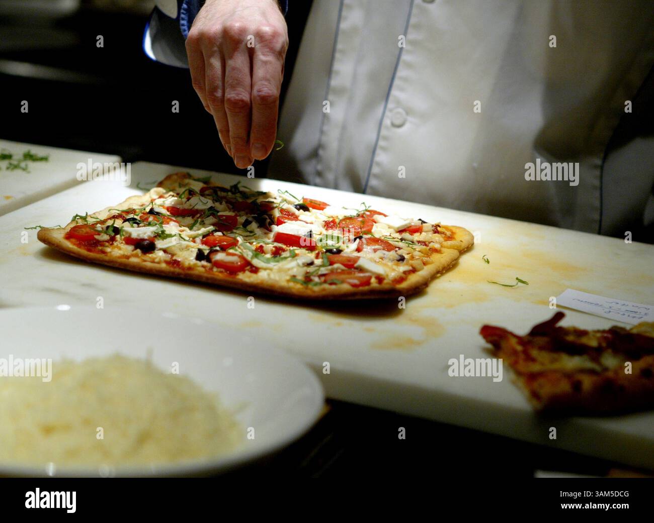 Food scientist flavor hi-res stock photography and images - Alamy