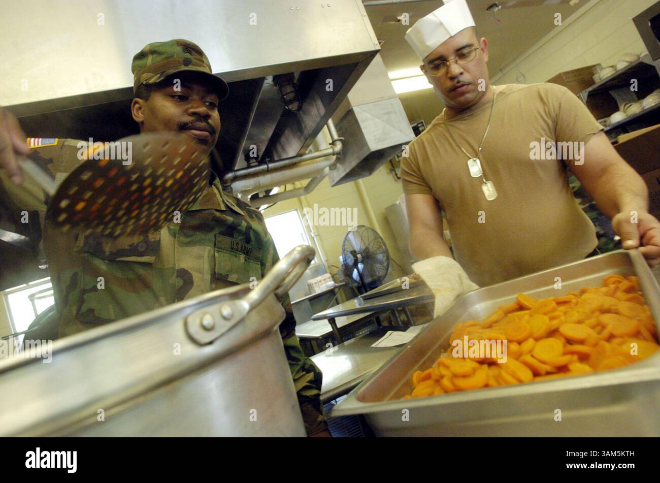 March 8, 2005 - U.S. - KRT US NEWS STORY SLUGGED: FOOD-ARMYCOOKS KRT ...