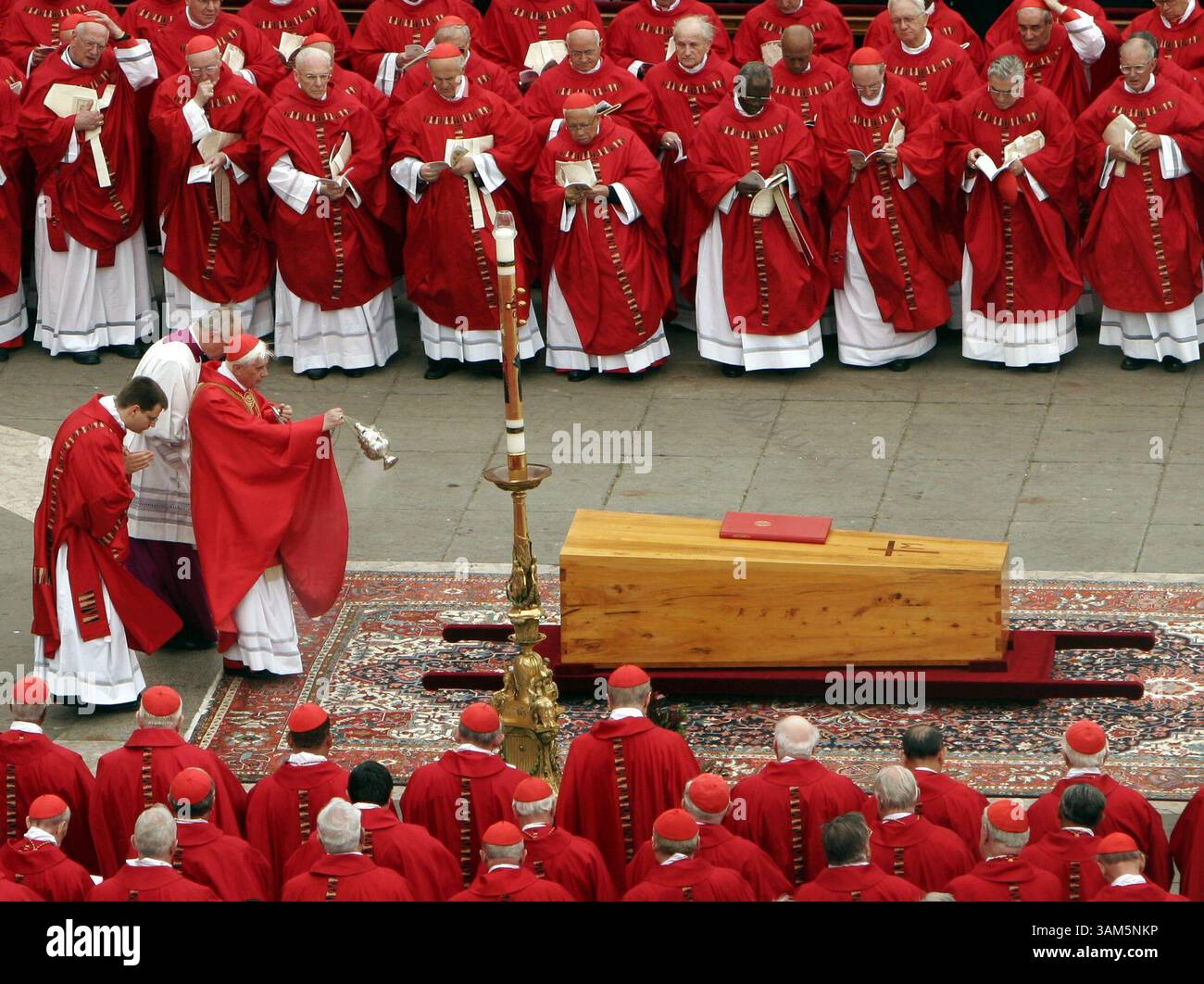 Joseph ii coffin hi-res stock photography and images - Alamy