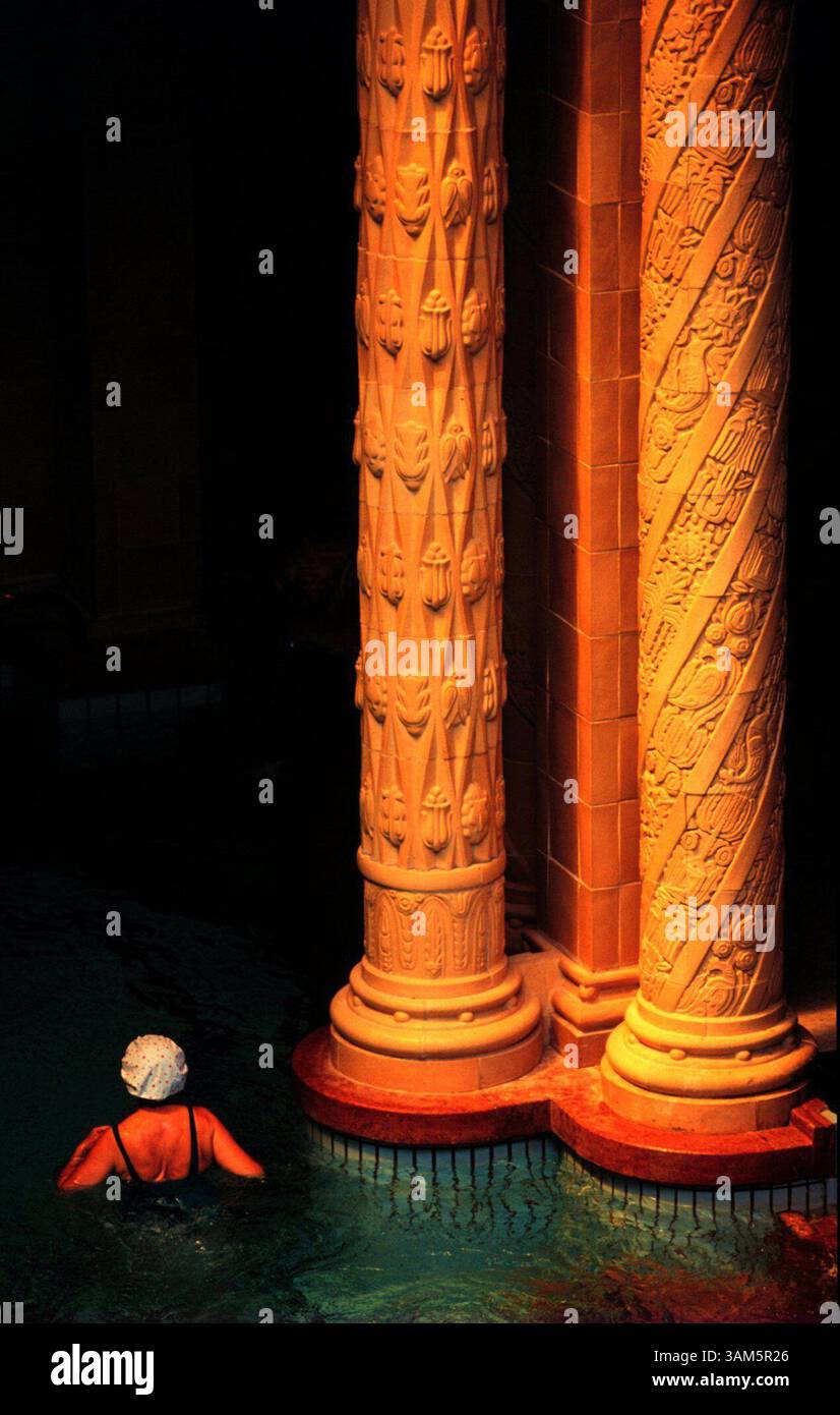 May 25, 1999 - U.S. - NO MAGS, NO SALES -- KRT TRAVEL STORY SLUGGED ...