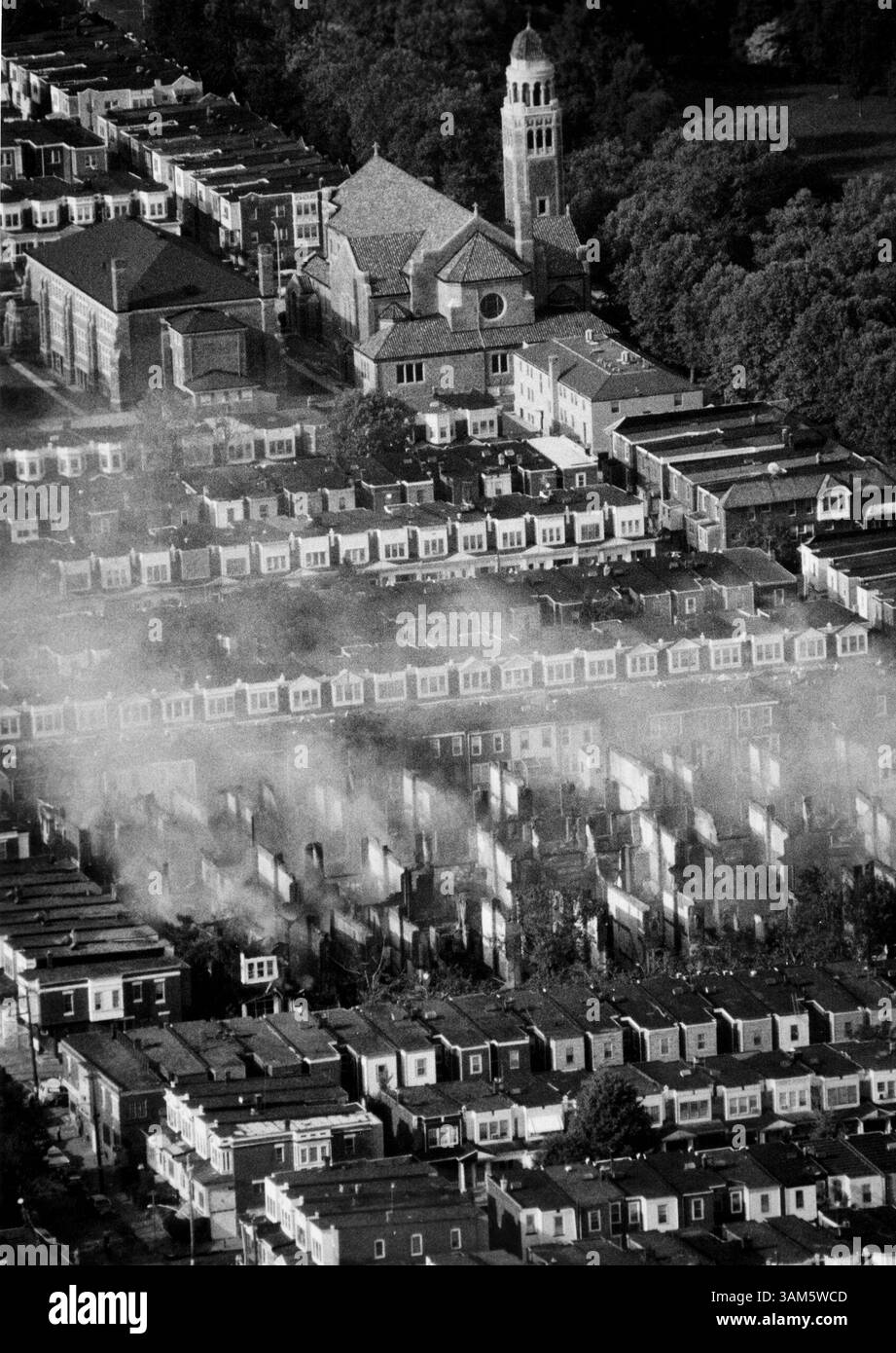 May 7, 2005 - U.S. - KRT US NEWS STORY SLUGGED: MOVE KRT PHOTOGRAPH BY ...