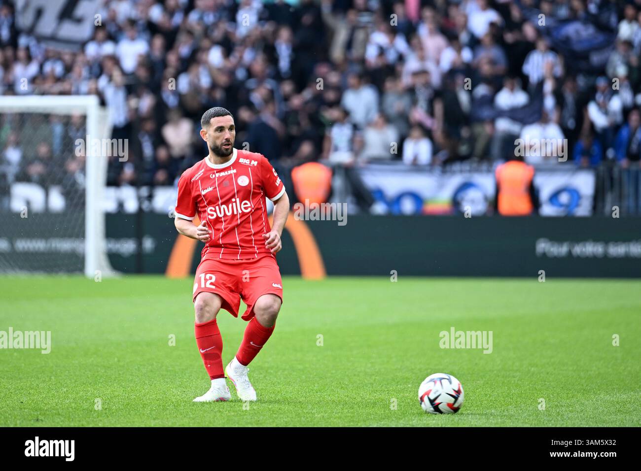 12 Jordan FERRI (mhsc) during the Ligue 1 McDonald's match between ...