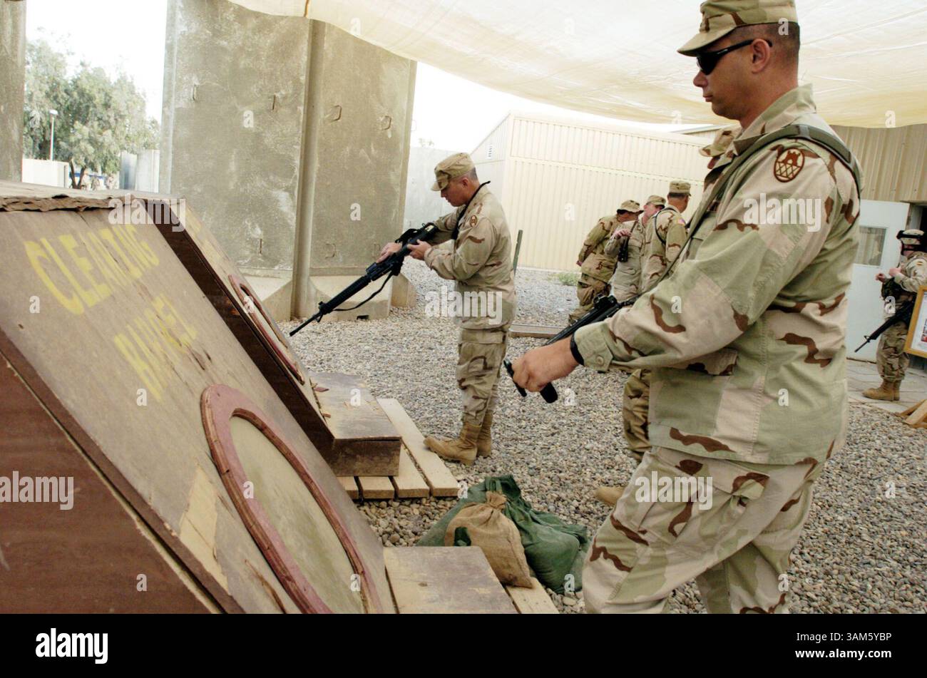 May 18, 2005 - U.S. - KRT WORLD NEWS STORY SLUGGED: USIRAQ-ANACONDA KRT ...