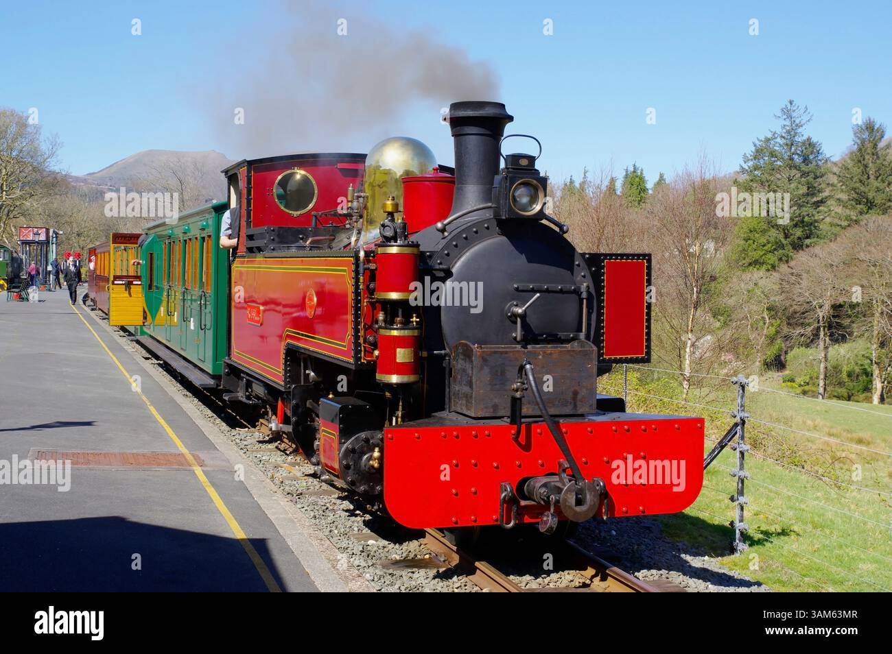 Russel, 2-6-2, Narrow Gauge, Steam Locomotive, Beddgelert, Station ...