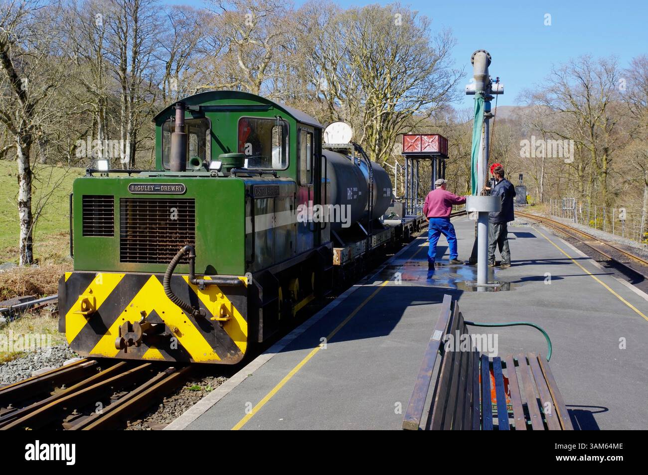 Welsh Highland Railway, Diesel, Shunter, Harlech Castle, Beddgelert ...