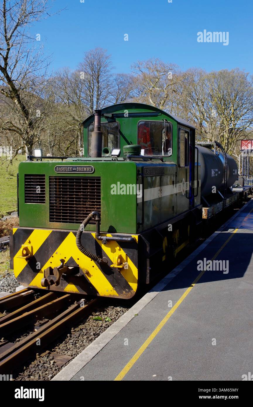 Welsh Highland Railway, Diesel, Shunter, Harlech Castle, Beddgelert ...