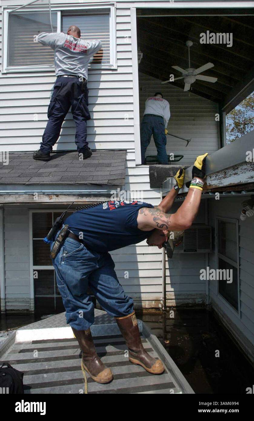 Miami dade fire task force hi-res stock photography and images - Alamy