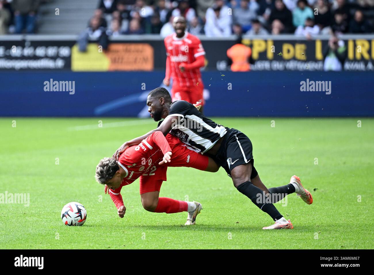 France. 13th Apr, 2025. 22 Khalil FAYAD (mhsc) - 06 Jean-Eudes AHOLOU ...